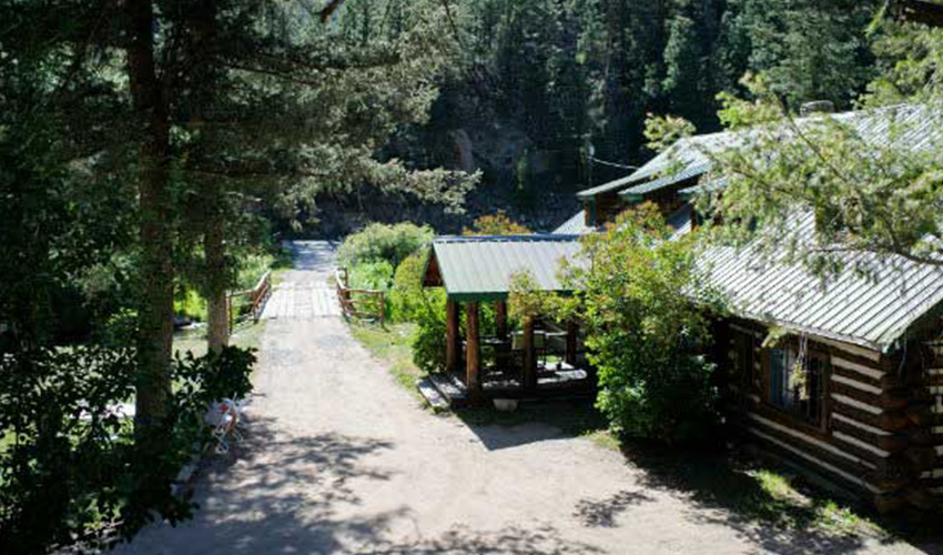 History of Brush Ranch River Lodge - Established in 1906